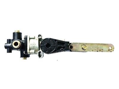 4C4Z-5A712-CA 4C4Z5A712CA - Genuine Ford Valve - Levelling